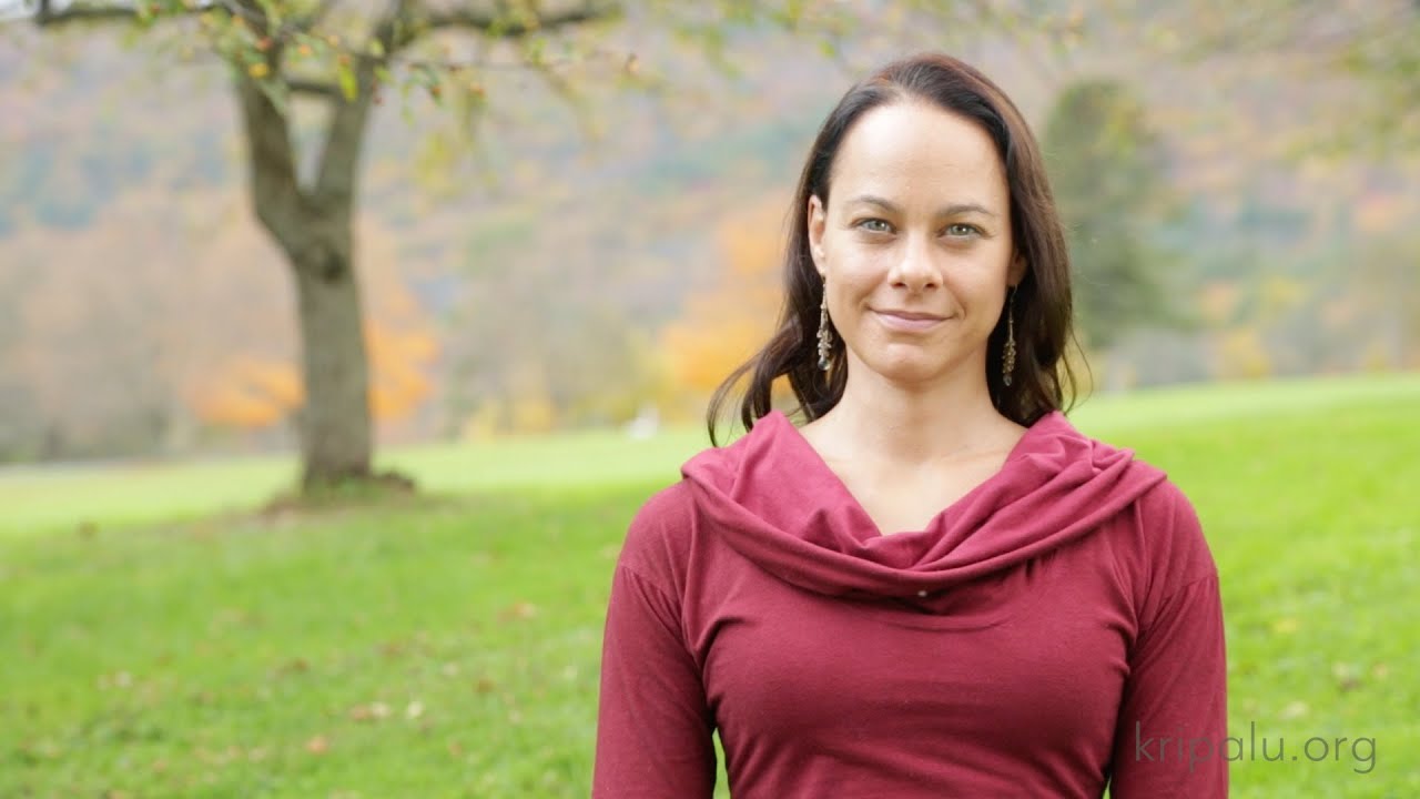 Larissa Hall Carlson at Kripalu: Nadi Shodhana Pranayama - YouTube