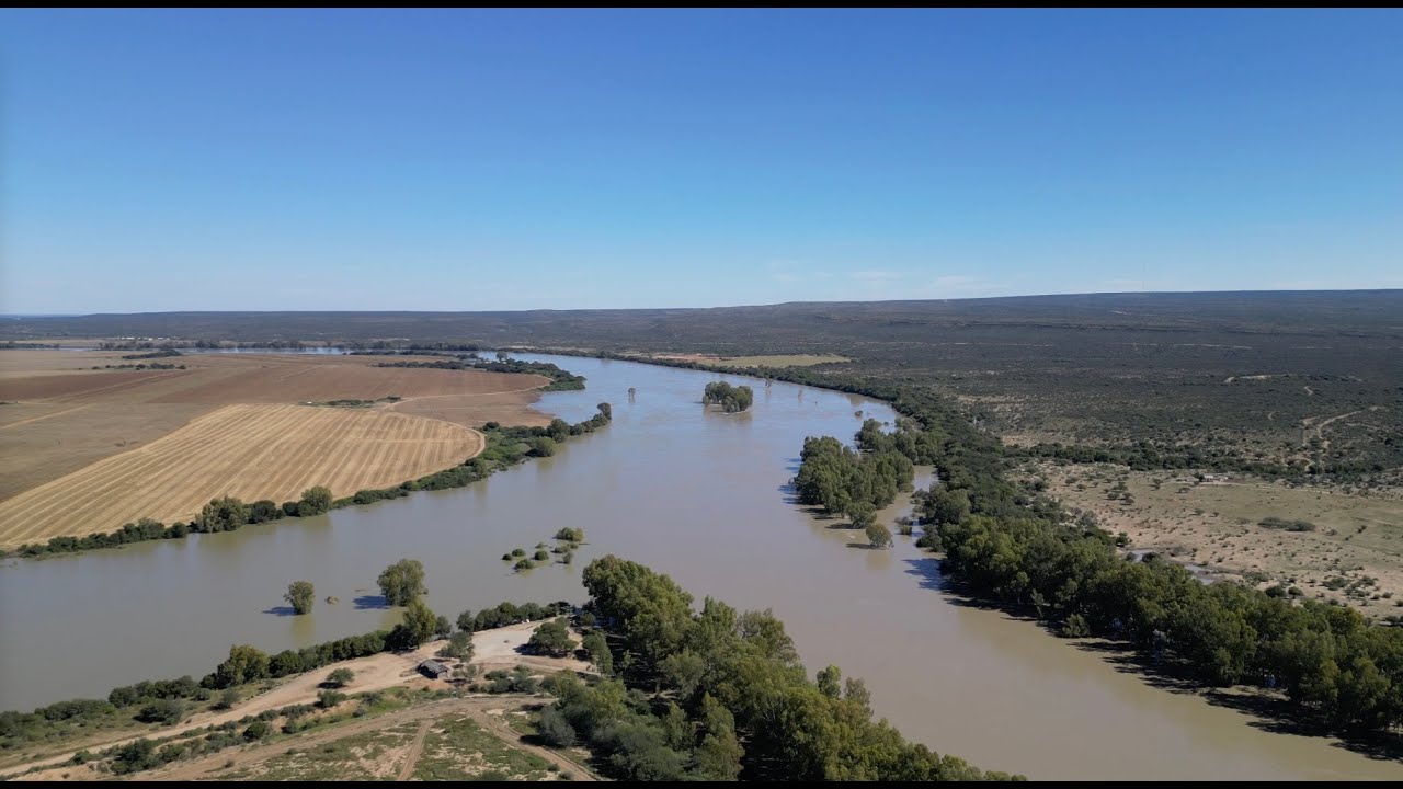 When Rivers Collide: Orange & Vaal Confluence in Flood - YouTube