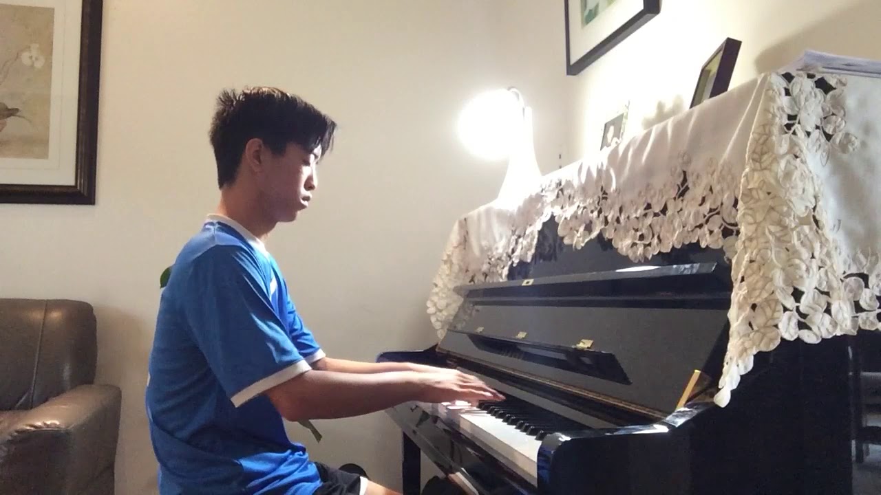 Samuel Zhang Level 9 Le coucou - YouTube