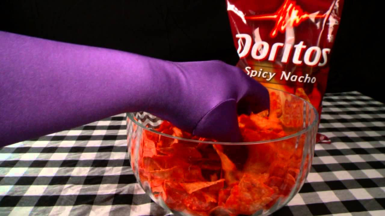 Doritos Taste Test (Phantom Gourmet) - YouTube