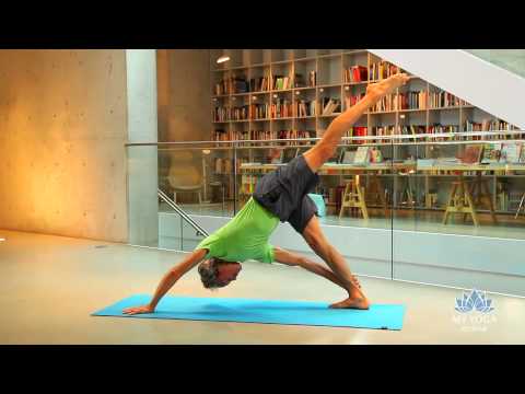 Doug Swenson Yoga: Fluid Power Vinyasa - YouTube