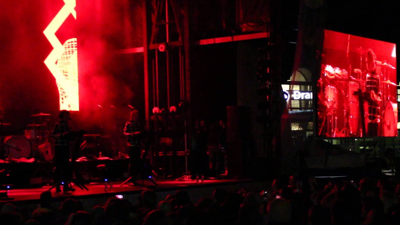 Ylvis in Drammen - Tissemann (full) HD - YouTube
