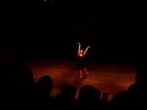 Maria Velat - Que emoción (Danza contemporánea) - YouTube