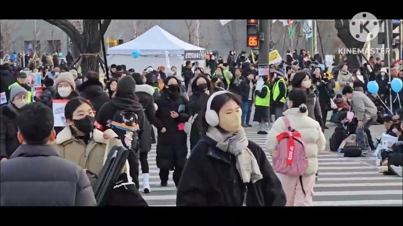 북한산 김재영 (촛불집회 종각역 ~ 광화문광장)구독과 좋아요 부탁해요 - YouTube