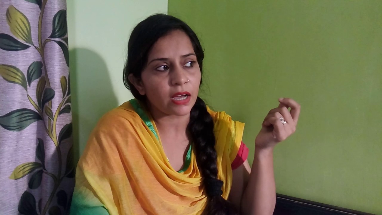 Aa Chak Challa | Female Version by Raviya - YouTube