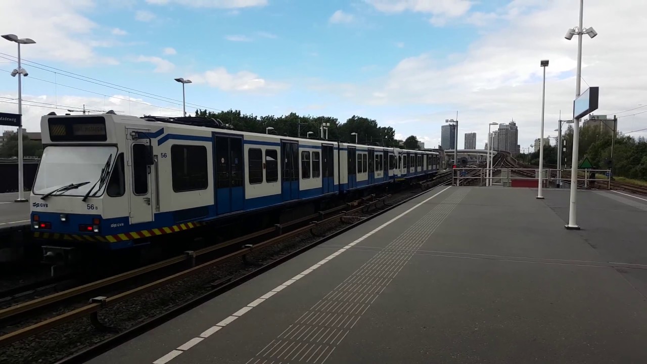 GVB R-net Amsterdam Metro 51 wijkt af naar Van der Madeweg - YouTube