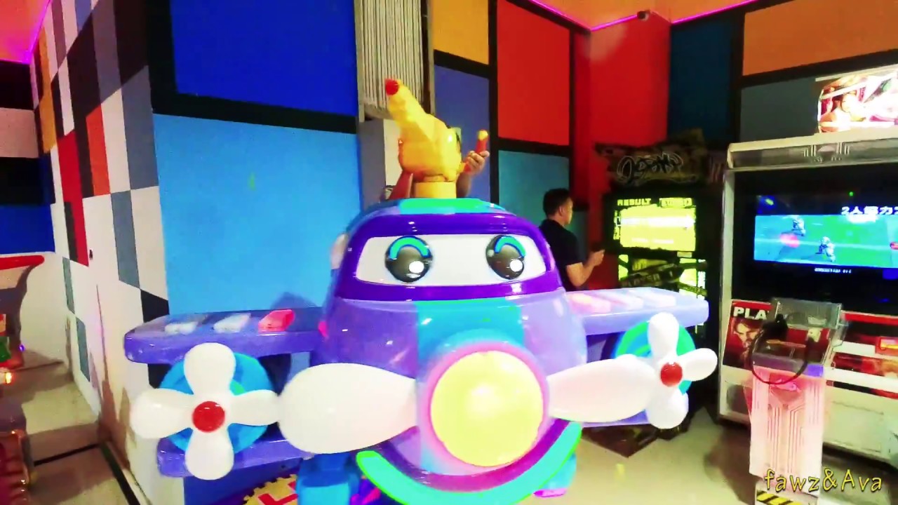 Game Master Paskal 23 bermain naik pesawat terbang - YouTube