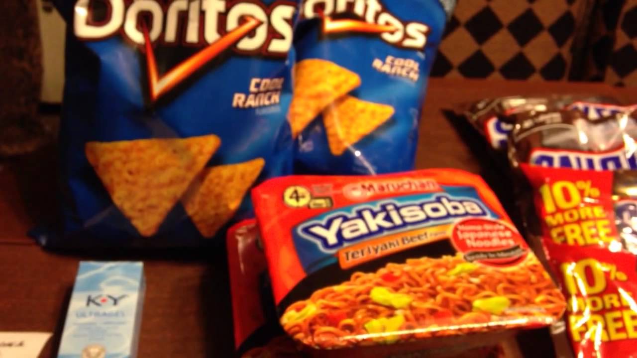 Food Shopping @ CVS & Walgreens - YouTube