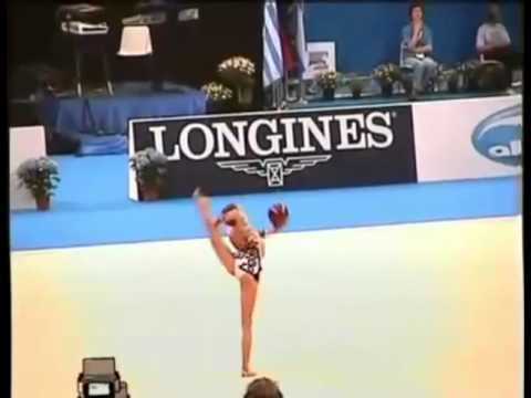 Amazing Gymnast Performance - YouTube
