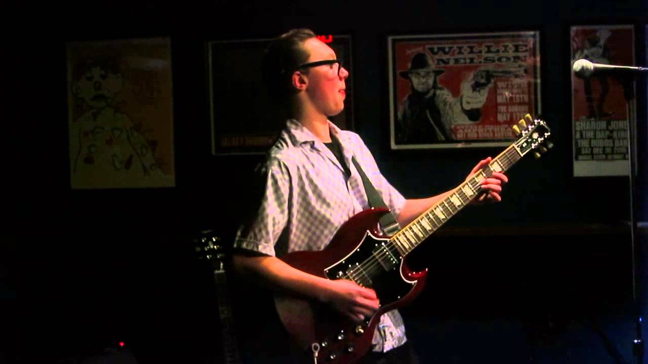 Mckinley James and Two Hi Risers - YouTube