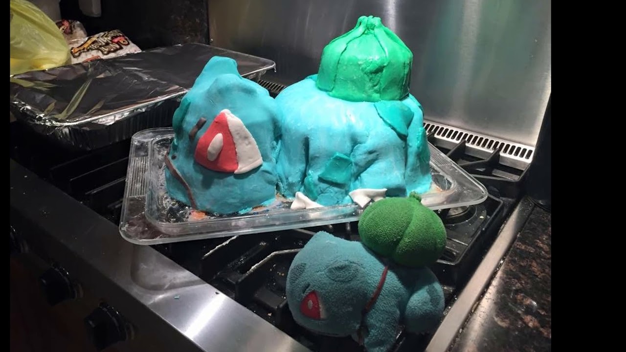 Bulbasaur Cake - YouTube