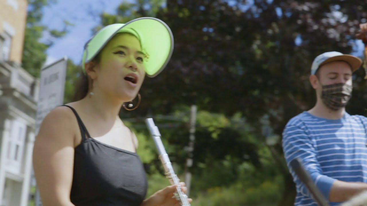 Twisted Pine // Right Now (live at the US/ Canada border) - YouTube