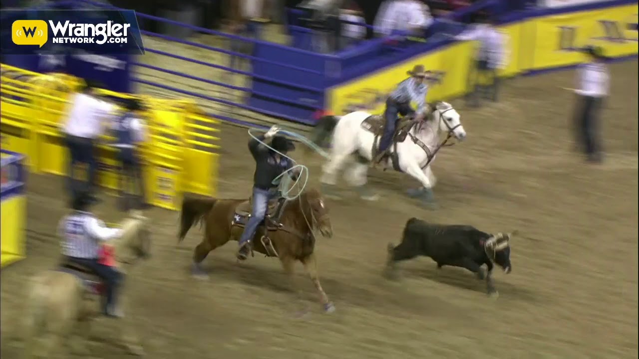 Clay Smith Team Roping Header World Champion - YouTube
