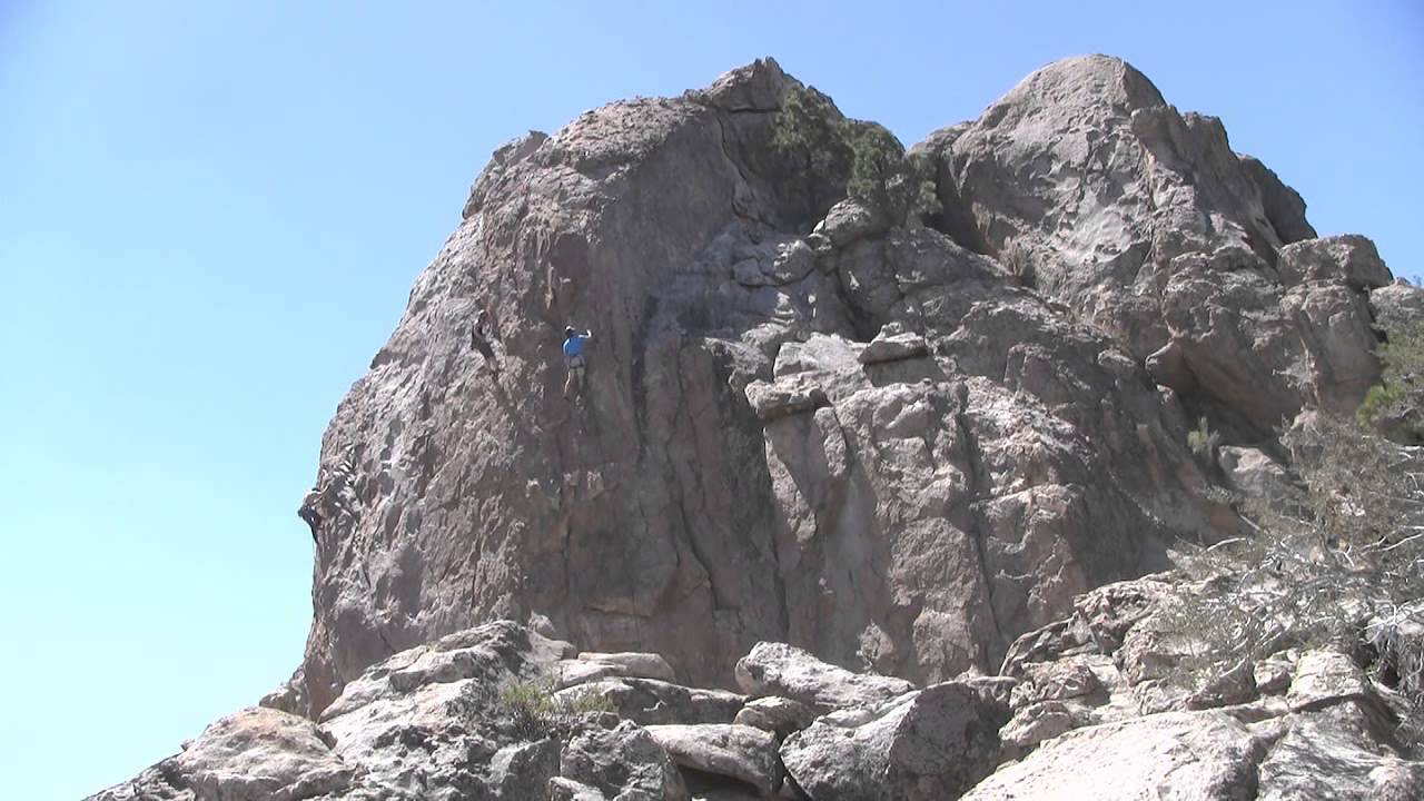Holcomb Valley Pinnacles - Rock Climbing - Coyote Crag - Bye Crackie ...