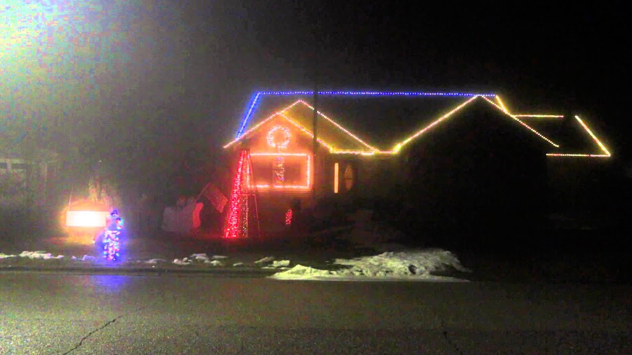 Striegel Light Show 2014 (Jingle Bells) - YouTube