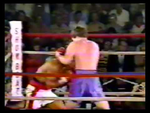 Robby Epps Vs. Sugar Ray Phillips - YouTube