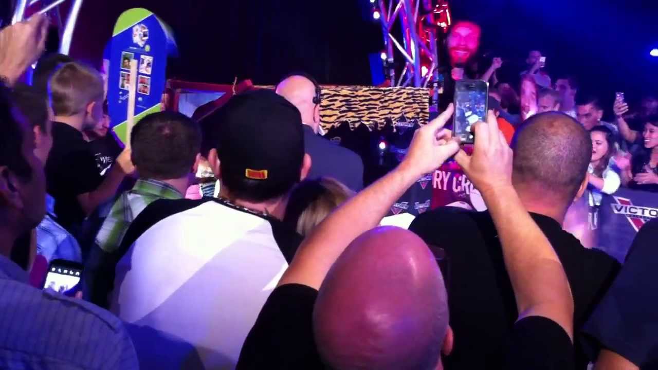 BellatorMMA 103 David "The Caveman" Rickels Entrance - YouTube