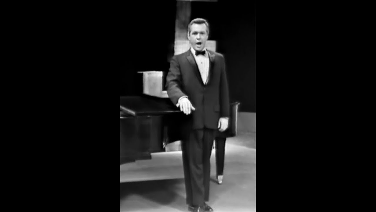 Donald Gramm sings "Springfield Mountain" - YouTube