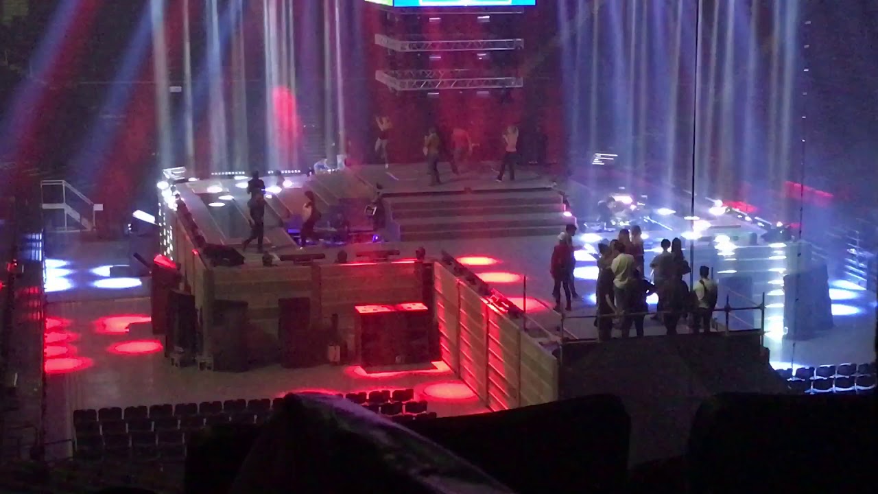 Popocatépetl (ensayo) - Fey Feat. Caló / 90s Pop Tour Arena MTY - YouTube