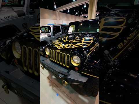 🦅 Smokey & the Bandit Trans Am themed JEEP at Vicari Auto Auctions #jeep #smokeyandthebandit