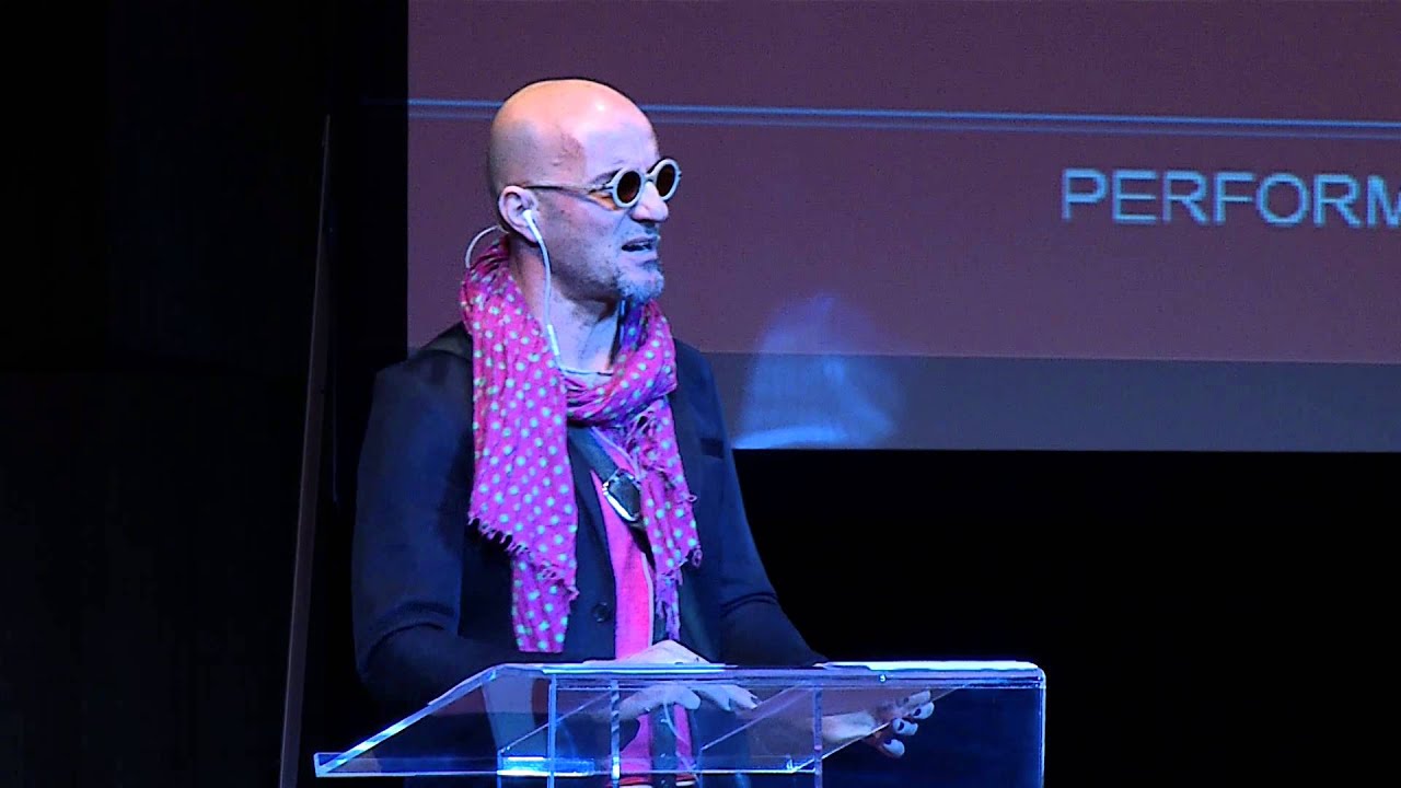 Art for social change: Robert ALIAJ DRAGOT at TEDxTirana - YouTube