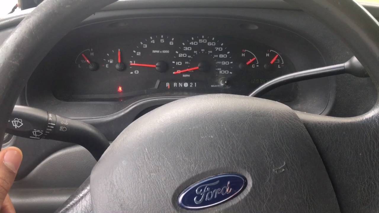 WINDSHIELD WIPER OPERATION On ford Econoline van - YouTube