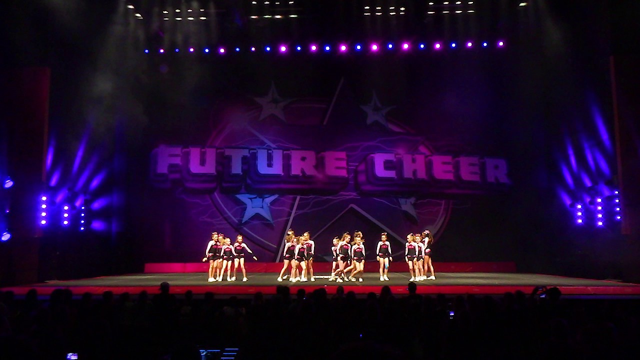 Kent Cheer Academy Xenon - FC Internationals 2016 - YouTube