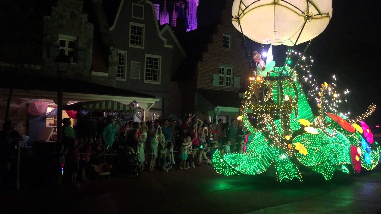 Walt Disney world - electric parade tinkerbell - YouTube