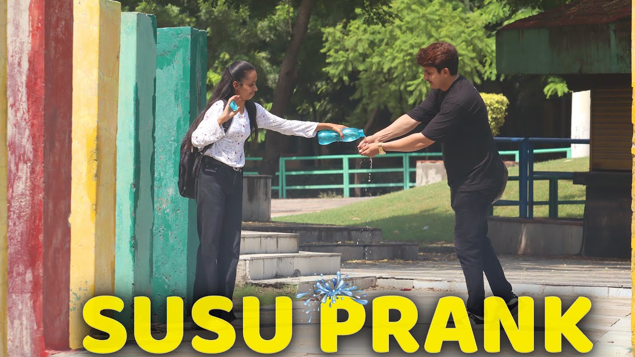 Susu Hand Prank l Prank On Girls l Tarun tiger - YouTube