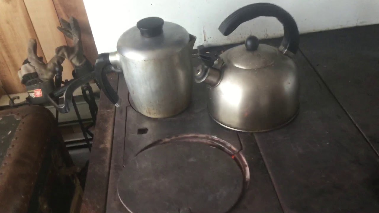 The Kettle is Rocking at Briden Farm - YouTube