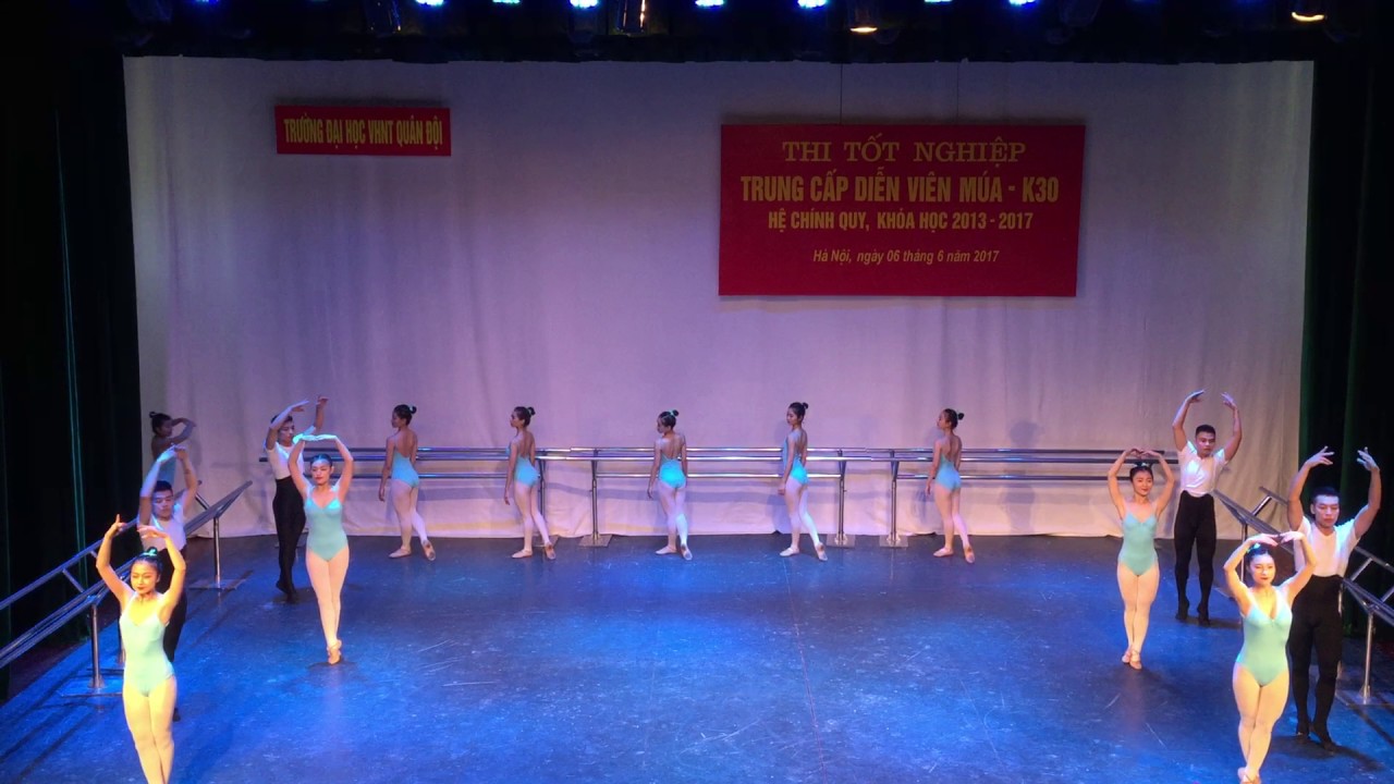 Thi tốt nghiệp múa ballet k30 - YouTube