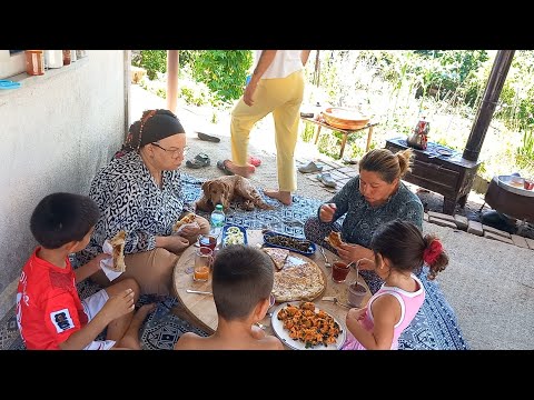GÜZEL BİR KAHVALTI BAHÇEDE PATATESLİ BÖREK ‼️‼️‼️‼️