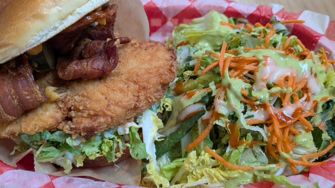 Daddy's Chicken Shack @JnJEatingAdventures - YouTube