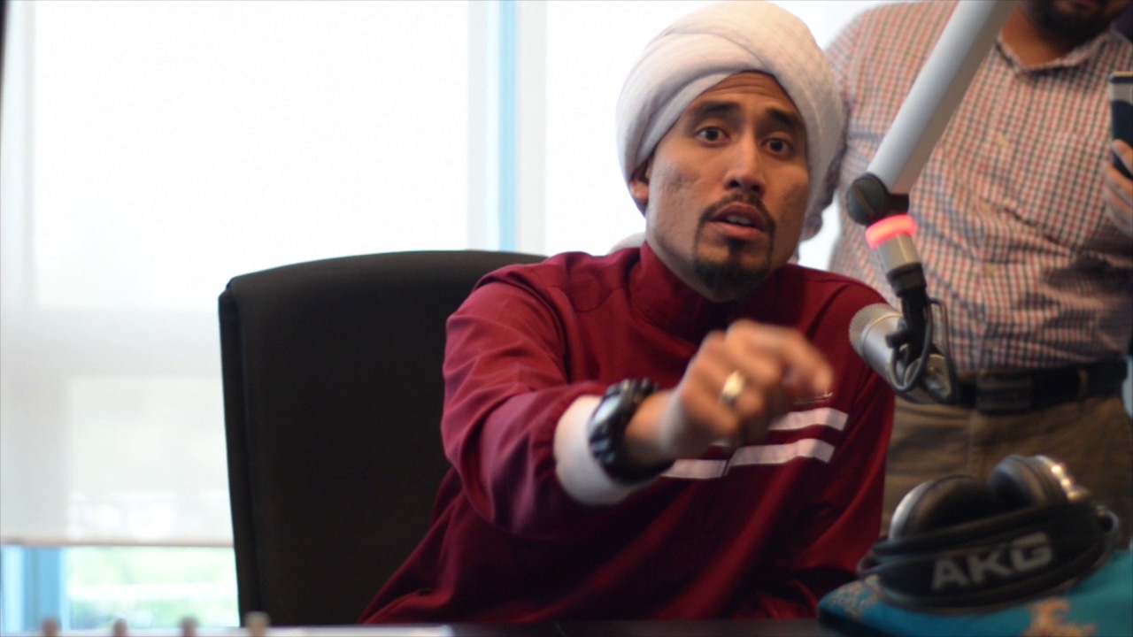 KRISTALfm Interview - Ustaz Don Daniyal - YouTube
