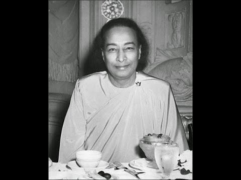 Paramahansa Yogananda : Dream-like nature of existence - YouTube