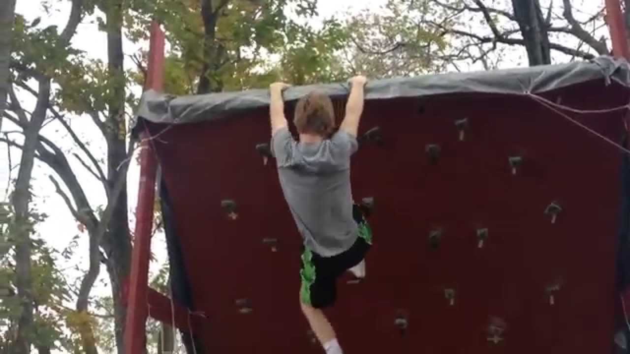 American ninja warrior - Stage 3 (backyard course) - YouTube