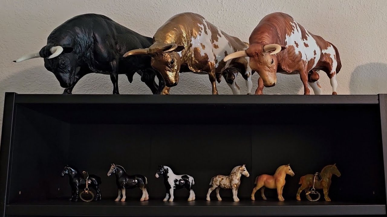 Breyer Collection Tour - 5/28/23 - YouTube