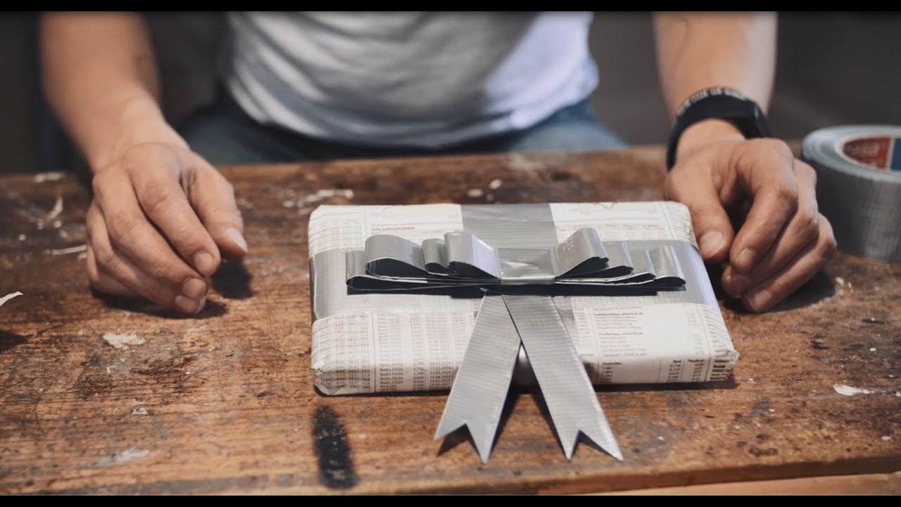 Gift Wrapping for Men - Book - YouTube
