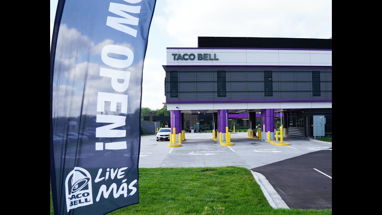 Eating at the Taco Bell of the Future (Taco Bell Defy) - YouTube