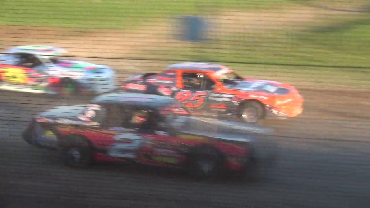 Holley USRA Stock Car Heats Upper Iowa Speedway 5/28/17 - YouTube