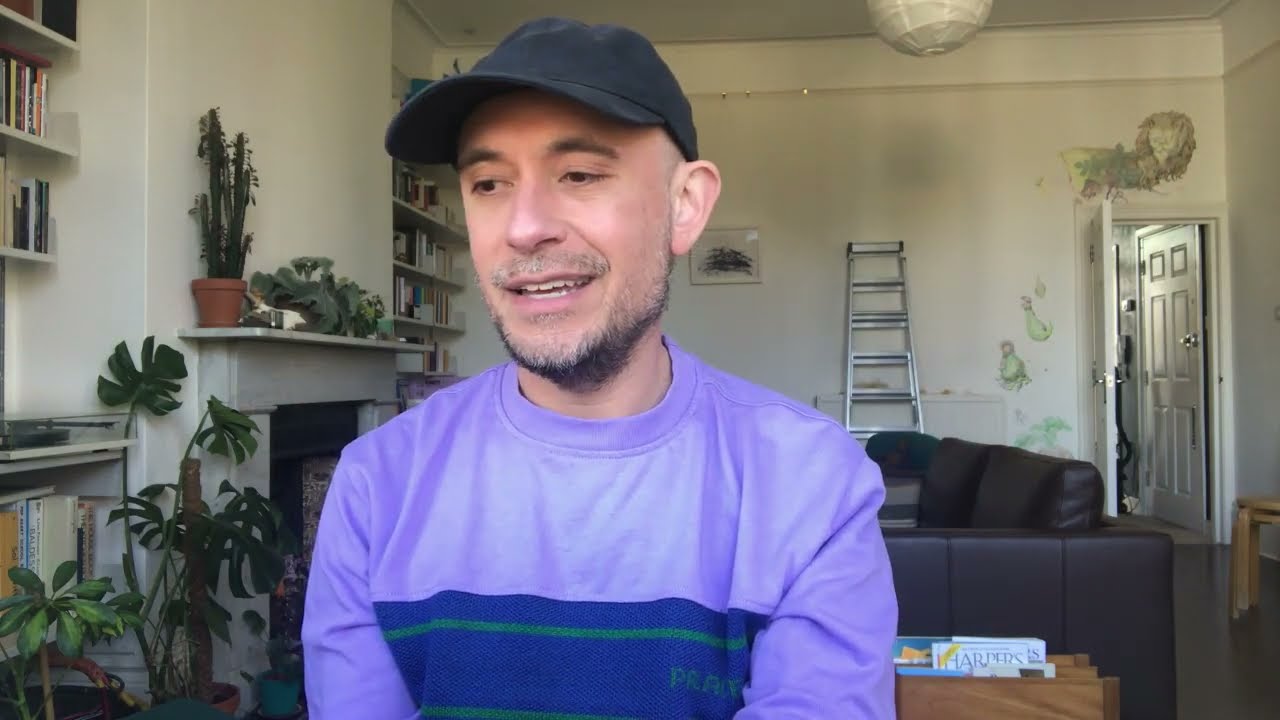 Jeremy Atherton Lin reads from Gay Bar: Why We Went Out (Granta ...