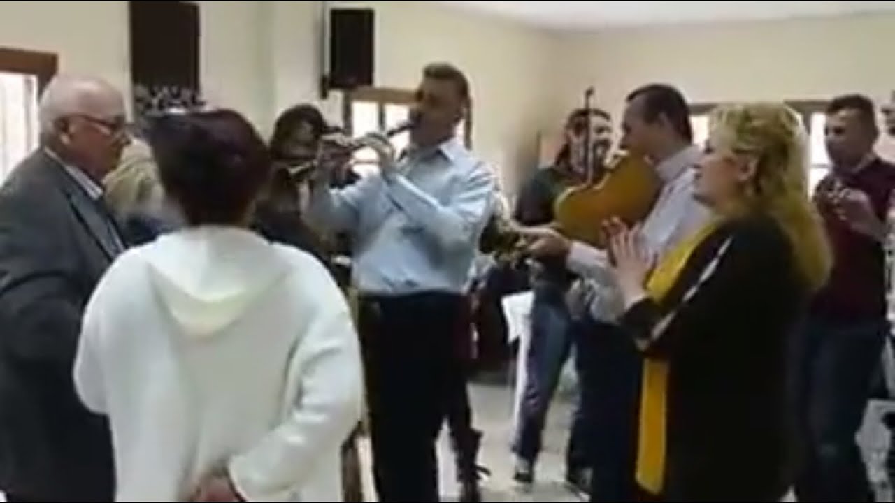 Λευτέρης Γκιώκας Κτισματα Πωγωνιου - YouTube