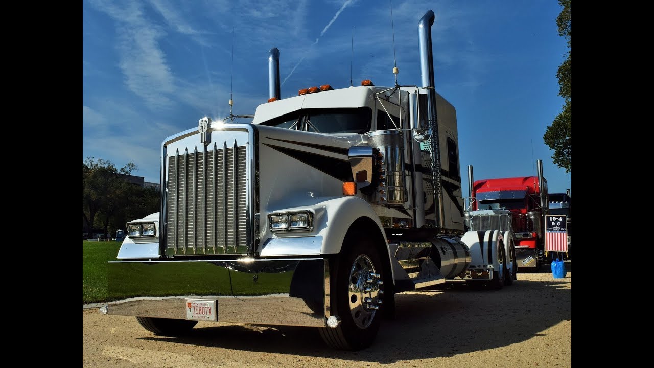 Hallahan Transport custom 2019 Kenworth W900L - YouTube