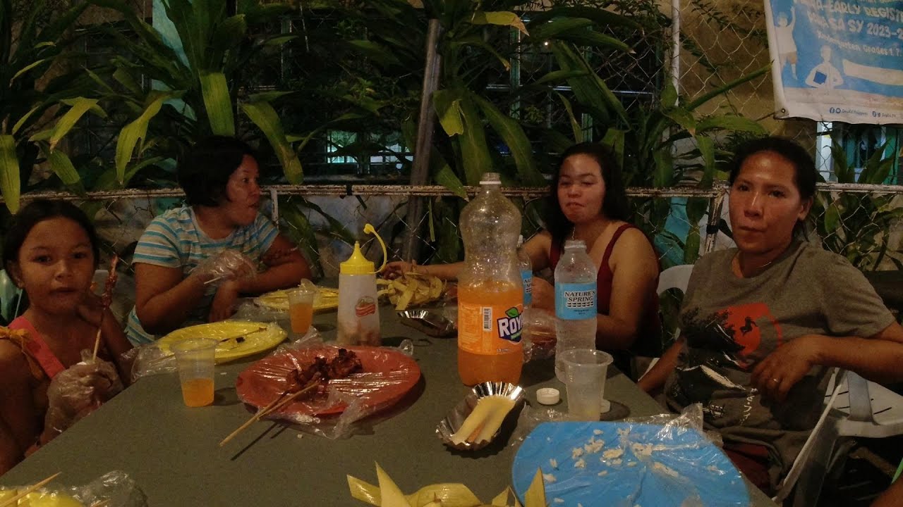 night market in palompon Philippines - YouTube