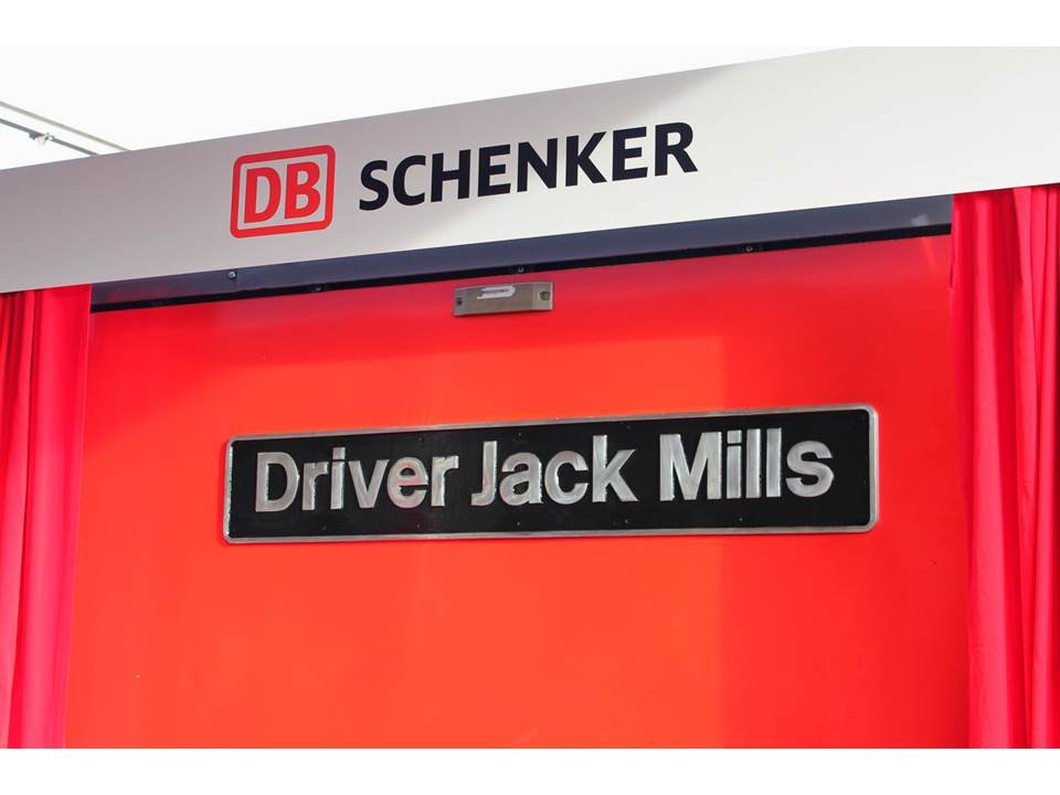 Naming Ceremony of DB 90036 'Driver Jack Mills' at Crewe Station 2/12 ...