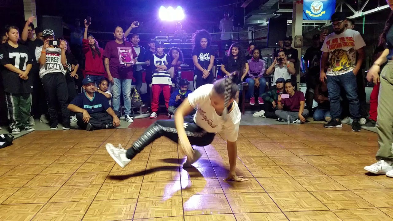 BGIRL CITY 2017 FINAL: JILOU(GERMANY VS ANEE(JAPAN) - YouTube