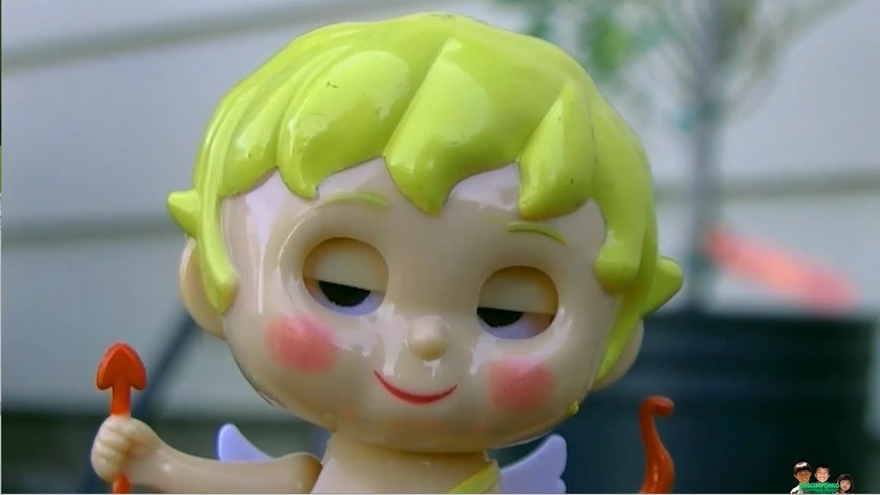 Dancing Cupid ( Happy Valentines) - YouTube