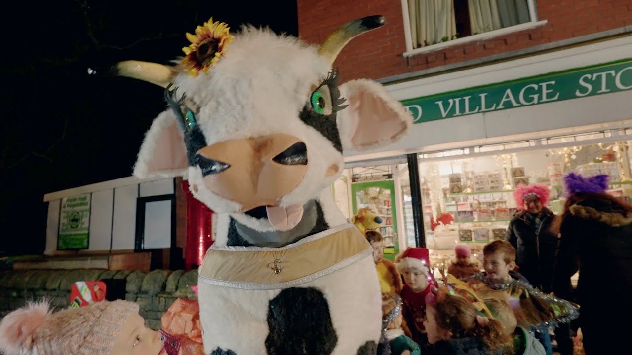 Heyrod Food & Floral Christmas video 2023 - YouTube