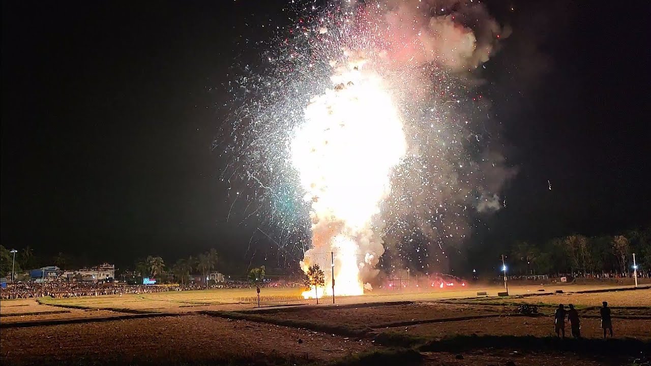 Vallangi Desham evening fireworks 2023 #nemmaravela - YouTube