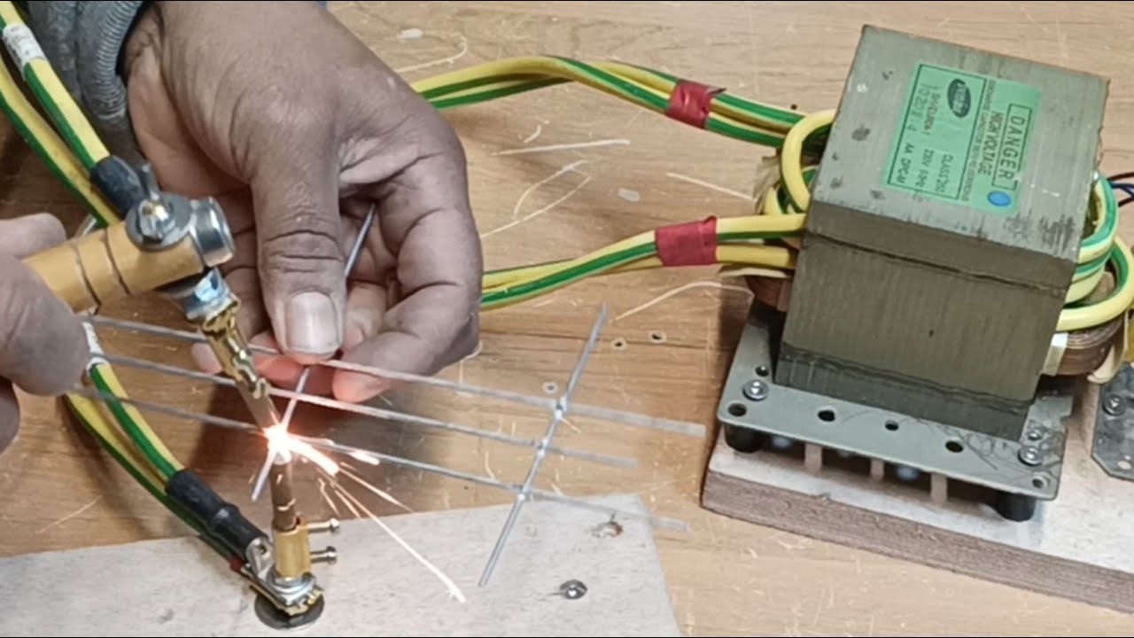 Turn an Old Microwave into a Powerful Spot Welder! - YouTube